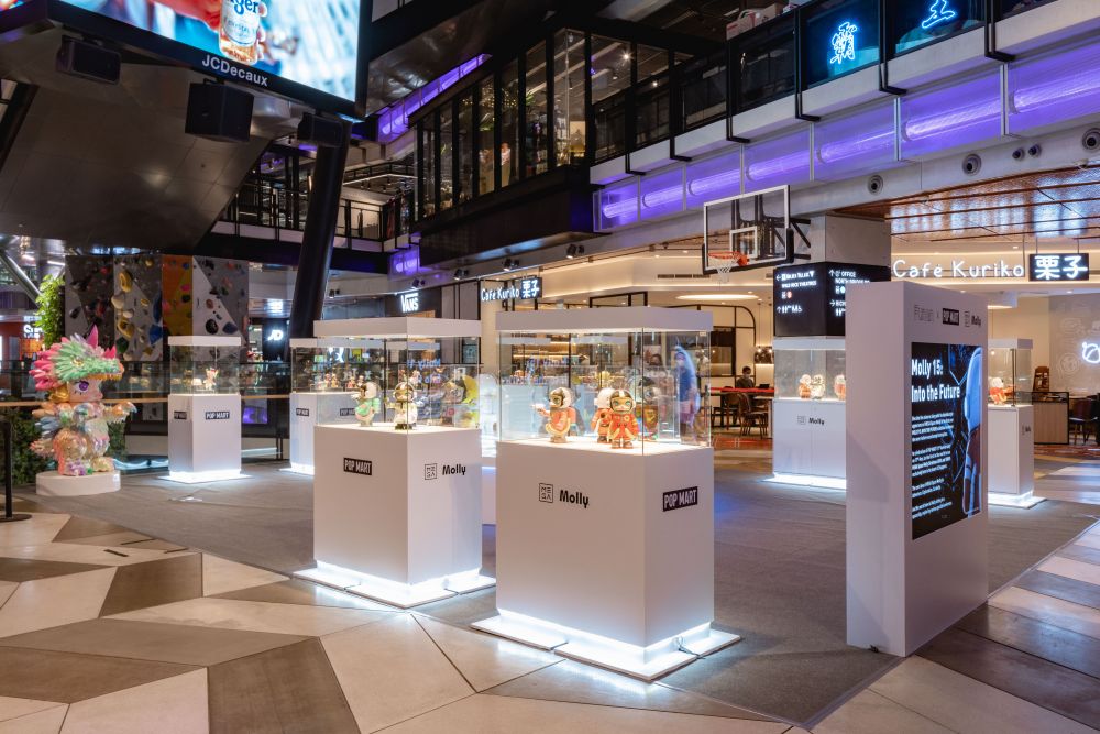 CapitaLand malls X Pop Mart launch world’s first Molly 15: Into The ...