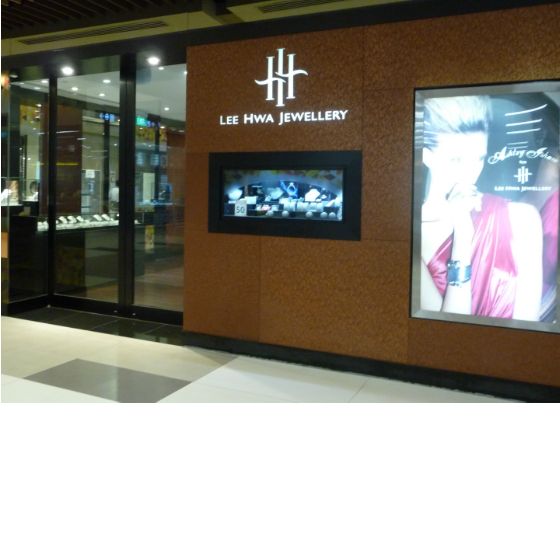 Lee Hwa Jewellery | Jewellery & Watches | Fashion | CapitaLand Malls
