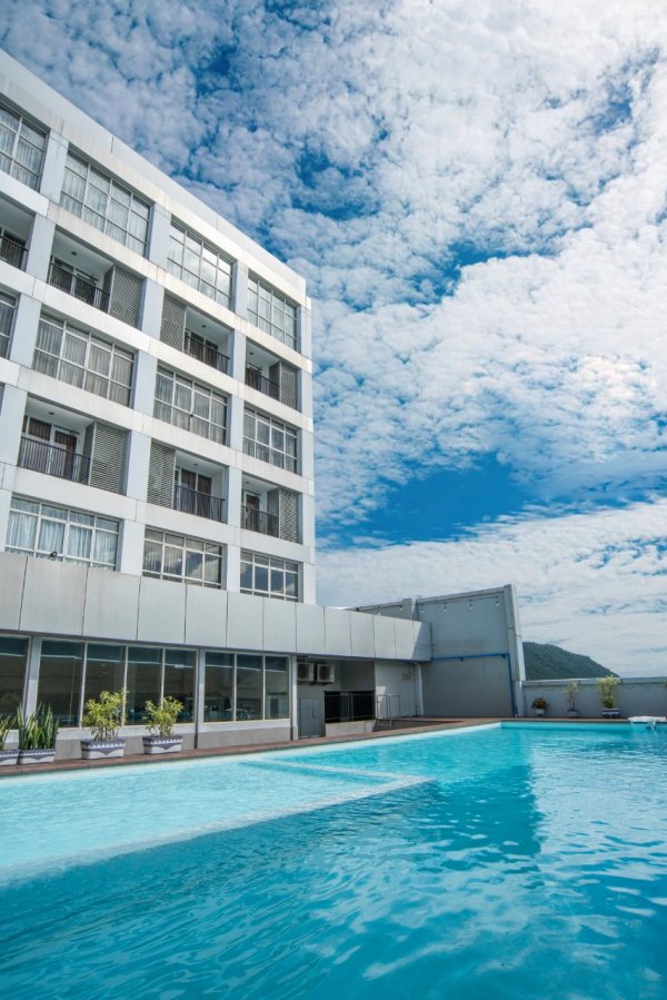 FOX Hotel Gorontalo | CapitaLand