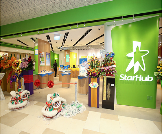 StarHub | Telecommunications | Services | CapitaLand Malls